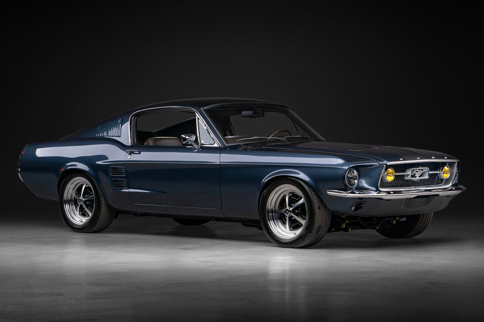 $370k Ford Mustang Fastback với Coyote V8 là một cách làm đúng cách ...